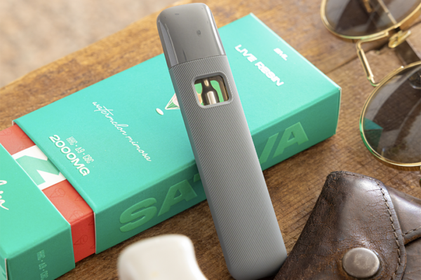 Difference Between Live Resin And Regular Vape - Melee Dose